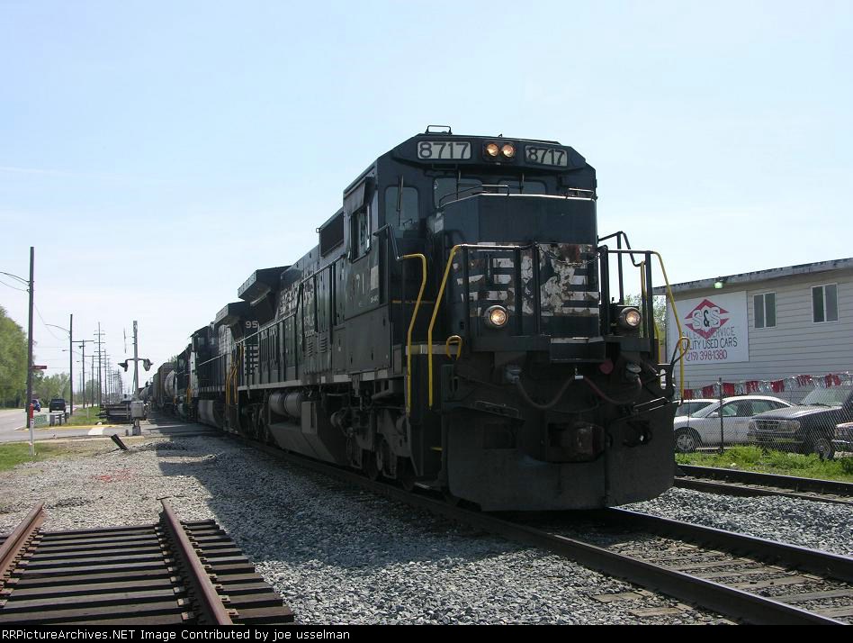 NS 8717